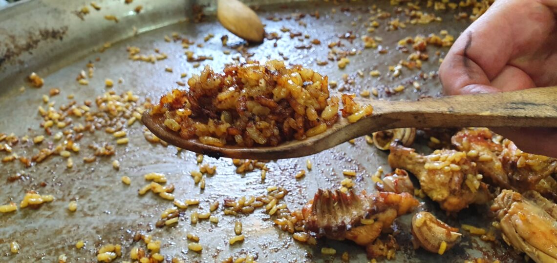 El socarrat no se hace solo , hay que saber como hacerlo